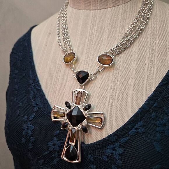 No Brand | Jewelry | Nwotcross Necklace Earring Set | Poshmark